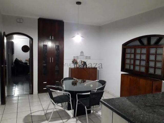 Oportunidade Casa Sobrado Vila Tesouro 3 Dormitórios 175m²