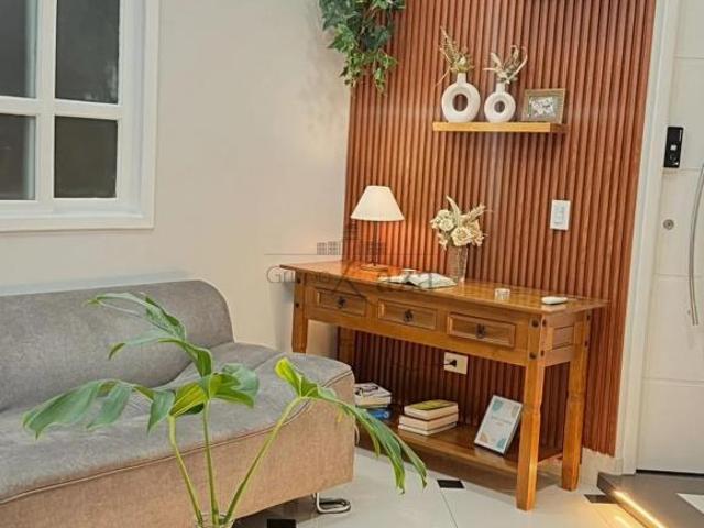 Oportunidade Casa Sobrado Villa Branca 3 Dormitórios 186m²