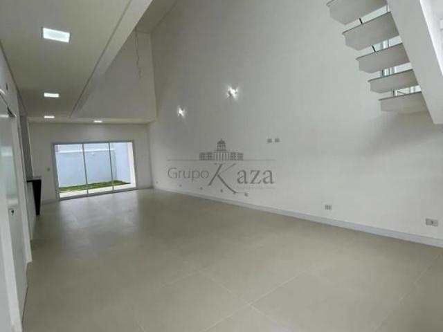 Oportunidade Casa Sobrado Villa Branca Jacareí 3 Suítes 243m²