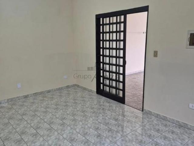 Oportunidade Casa/Comercial Parque Industrial 3 Dormitórios 168m²