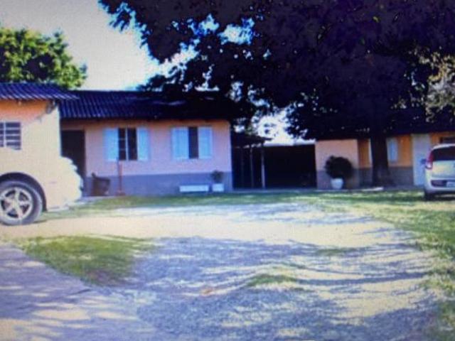 OPORTUNIDADE: CASAS COM AMPLO TERRENO NO BOM RETIRO