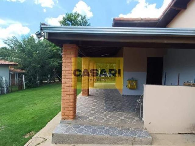 Oportunidade, chácara á venda com 3 dormitórios, churrasqueira, cozinha, piscina