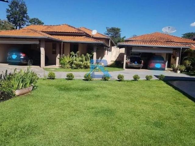 OPORTUNIDADE Chácara com 2 casas, toda formada e cercada. Total 1000 m². San Martin Itatiba