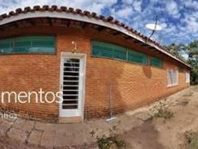 OPORTUNIDADE CHÁCARA COM QUASE 9700 METROS QUADRADOS DE ÁREA TOTAL A VENDA NO GUACURI EM ITUPEVA