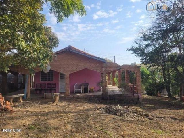 Oportunidade Chácara em Pinhalzinho 1.000 m² localização privilegiada confira!