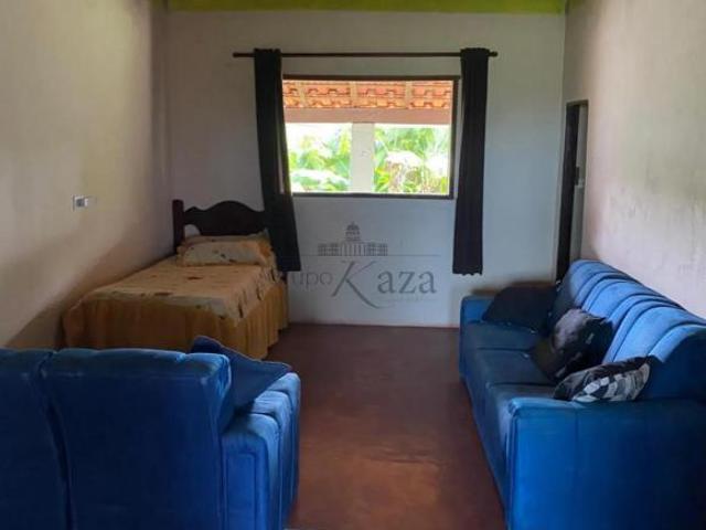 Oportunidade Chácara Rural Bairro Do Sobrado 2 Dormitórios 1.800m²