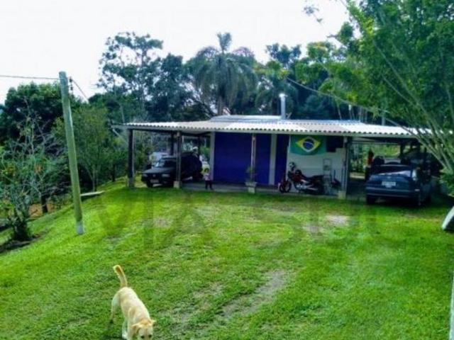 Oportunidade a Venda na Cidade de Itapecerica da Serra, Linda Chácara com ótima localização