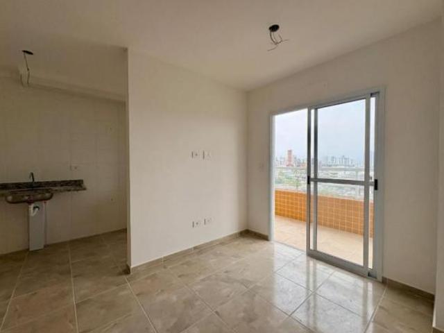 OPORTUNIDADE! APTO com 2 quartos, sendo 1 suíte, no coração da Costa e Silva / Boqueirão. Entrada