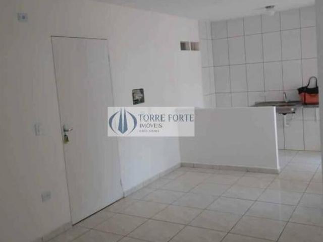 Oportunidade Apartamento 2 Dormitórios, Varanda e 1 Vaga no Jaraguá