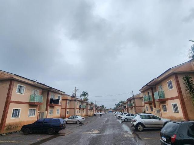 Oportunidade Apartamento 2 Qts com Varanda / Residencial Royal