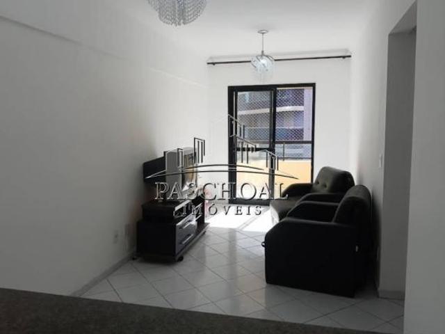 OPORTUNIDADE APARTAMENTO 2 QUARTOS, VARANDA, ELEVADOR PREDIO FRENTE MAR