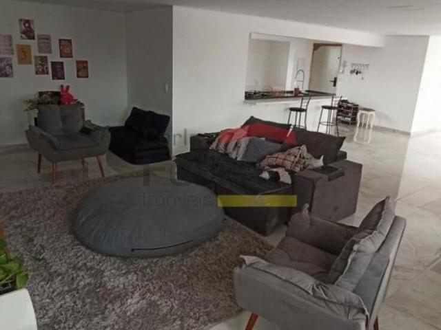Oportunidade  apartamento cm 3 dormitórios, sala cozinha, com uma vaga de garagem