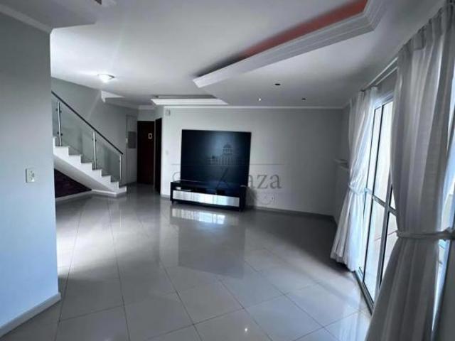 Oportunidade Apartamento Cobertura Parque Industrial Residencial Portal dos Ipês 3 Dormitóri