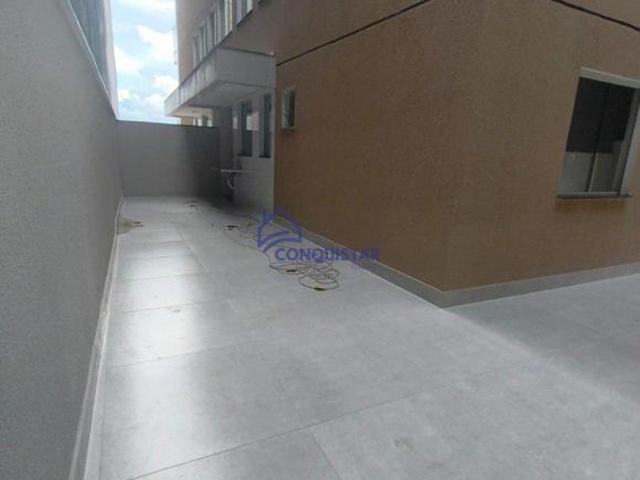 Oportunidade! Apartamento com área privativa em excelente localização do Bairro Céu Azul