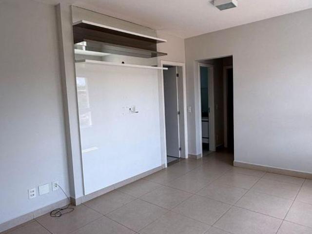 Oportunidade! Apartamento Completo em Armários e Condomínio Clube