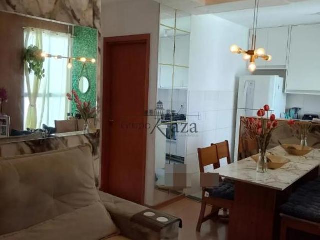 Oportunidade Apartamento Condomínio Campo das Margaridas Bom Retiro 2 Dormitórios 44m²