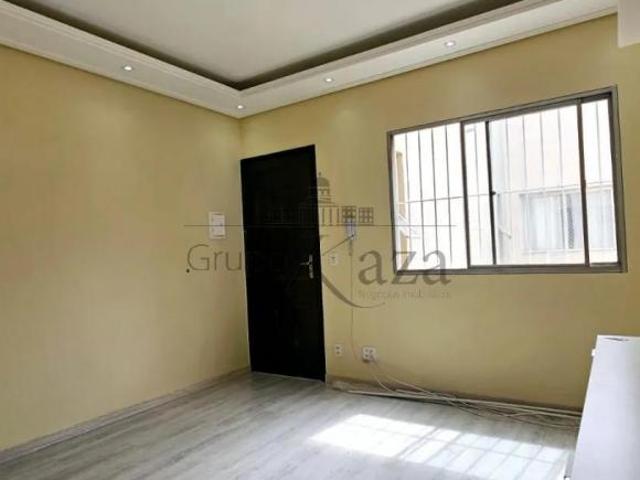 Oportunidade Apartamento Condomínio Conjunto Residencial Apinagés Jardim Marcondes 2 Dormitó