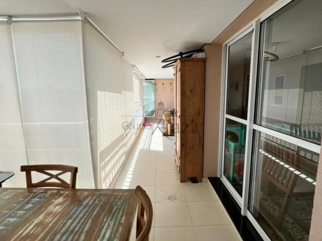 Oportunidade, Apartamento Condomínio Esplanada Life Club, 3 Dormitórios, Sacada Gourmet, Vista Livre