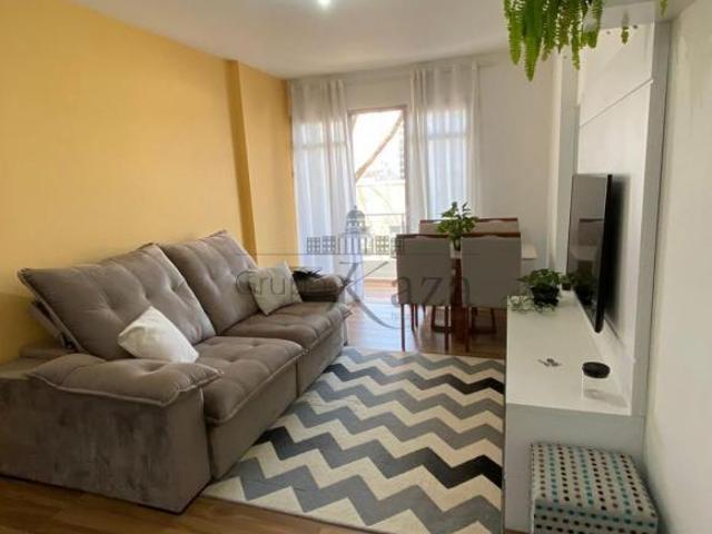 Oportunidade Apartamento Condomínio Patamares Centro 2 Dormitórios 89m²