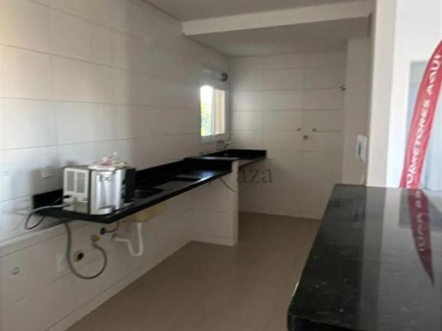 Oportunidade Apartamento Condomínio Pátio Laranjeiras Vila Pantaleão 3 Dormitórios 93m²