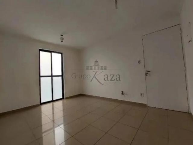 Oportunidade Apartamento Condomínio Primavera Bosque dos Eucaliptos 2 Dormitórios 49m²