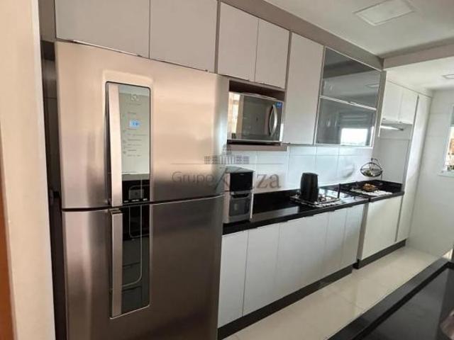 Oportunidade Apartamento Celebration Residence Club Jardim Califórnia 3 Dormitórios 85m²