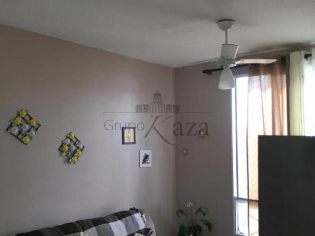 Oportunidade Apartamento Cidade Jardim Jacareí Residencial Rossi 2 Dormitórios 48m²