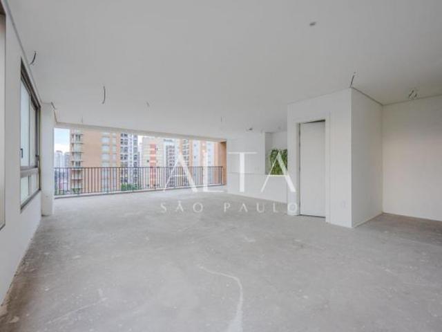 Oportunidade! Apartamento à venda de 191m², 3 suítes, 3 vagas no Praça Lindenberg Clodomiro