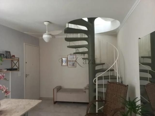 Oportunidade Apartamento Duplex Jardim Satélite Edifício Campo das Oliveiras 2 Dormitórios