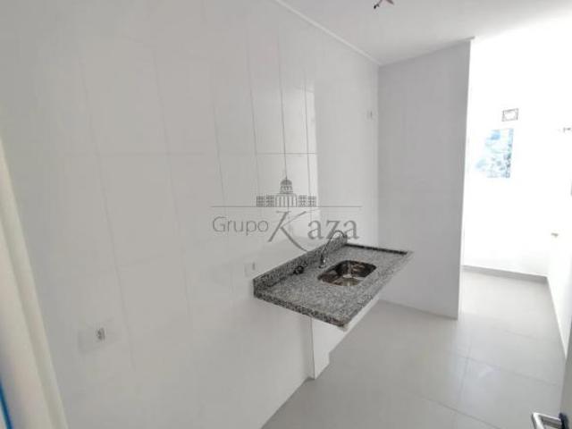 Oportunidade Apartamento Edifício Alvoradas de Arboville Pagador de Andrade 2 Dormitórios