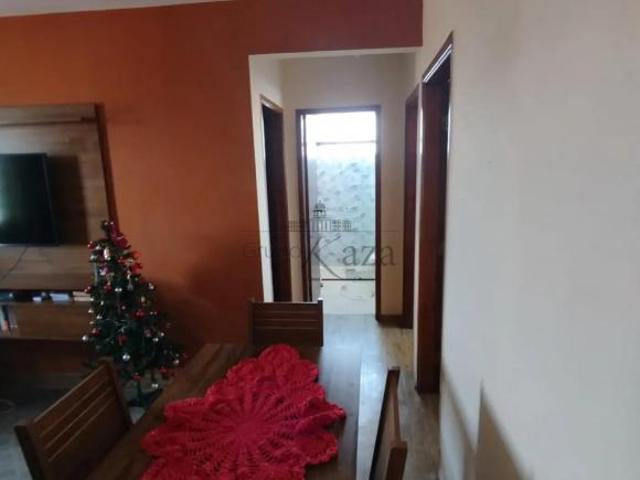 Oportunidade Apartamento Edifício Topázio Jardim Topázio 2 Dormitórios 68m²
