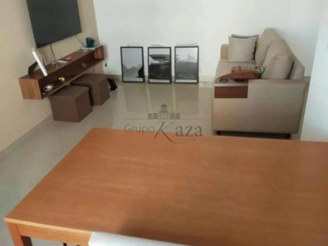 Oportunidade Apartamento Floradas de São José Residencial Pontal de Castelhanos 2 Dormitório