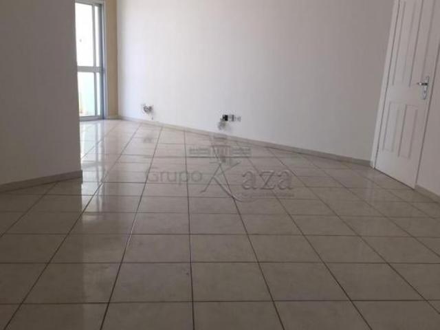 Oportunidade Apartamento Floradas São José Residencial Yara 4 Dormitórios 108m²
