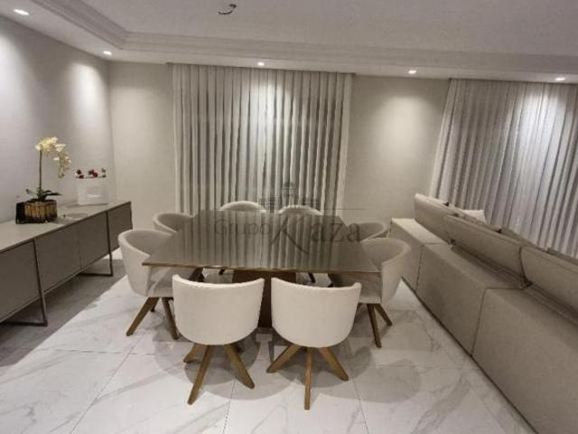 Apartamento à Venda | 144m² | 3 Dormitórios | 1 Suíte | 2 Vagas | Jardim Paulista