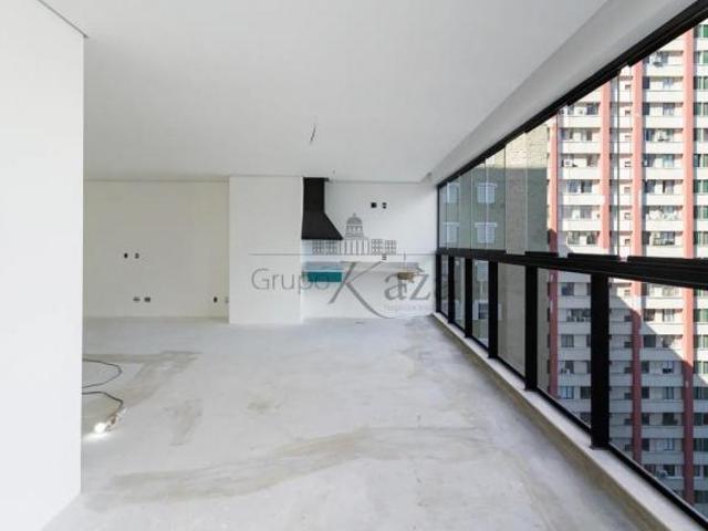 Oportunidade Apartamento Jardim América 3 Suítes 208m²