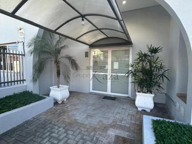 Oportunidade, Apartamento Jardim América, Condomínio Kasatu Maru, 3 Dormitórios, Sacada, Elevador