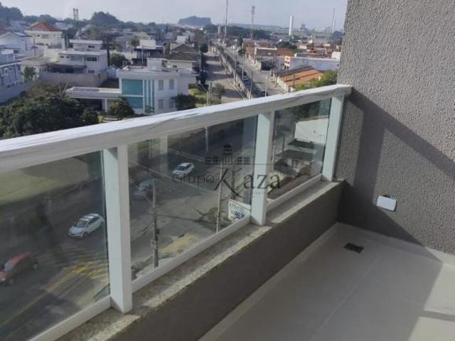 Oportunidade Apartamento Jardim Califórnia Le Premier Residence Club 2 Dormitórios 57m²