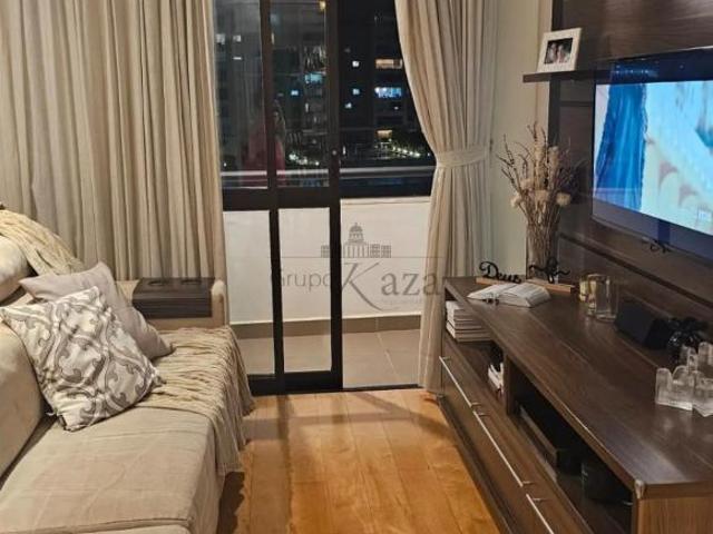 Oportunidade Apartamento Jardim das Colinas Edifício Siena 2 Dormitórios 70m²