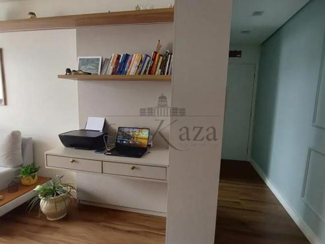 Oportunidade Apartamento Jardim das Colinas Residencial Colinas de São José 3 Dormitórios