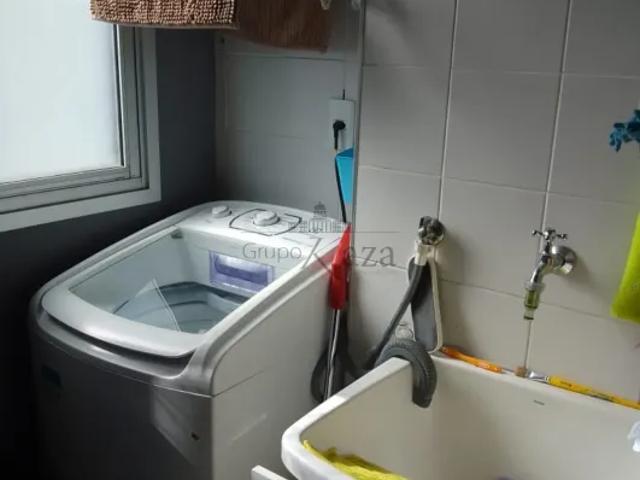 Oportunidade Apartamento Jardim das Colinas Residencial Colinas de São José 3 Dormitórios
