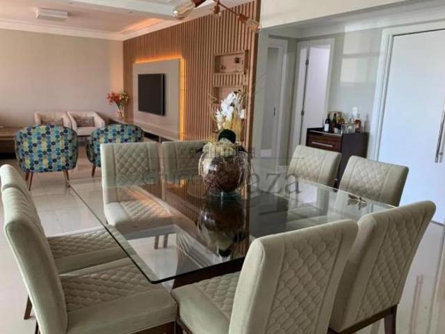 Oportunidade Apartamento Jardim das Colinas Residencial Helbor Belvedere 4 Dormitórios 259