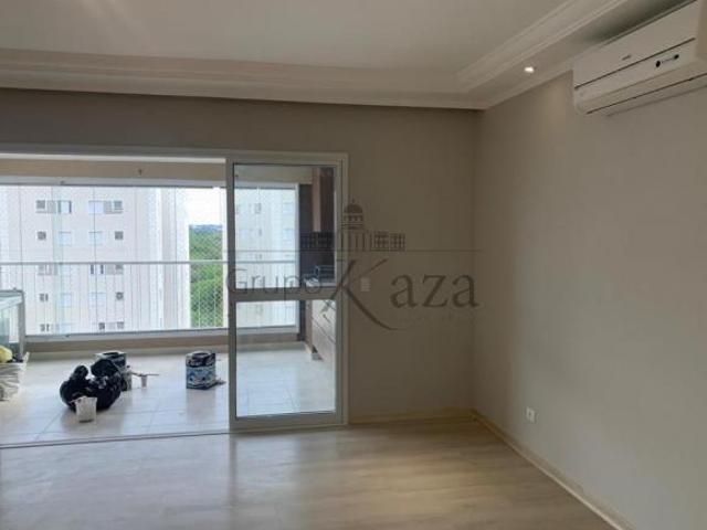 Oportunidade Apartamento Jardim das Industrias Residencial Splendor Garden 4 Dormitórios 1