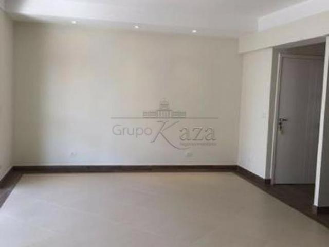 Oportunidade Apartamento Jardim das Industrias Residencial Splendor Garden 2 Dormitórios 1