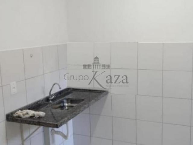 Oportunidade Apartamento Jardim das Paineiras II Residencial Bom Retiro I 2 Dormitórios 49