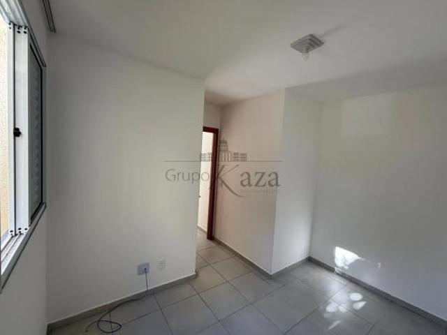 Oportunidade Apartamento Jardim Sul Campo di Napoli 2 dormitórios 45m²