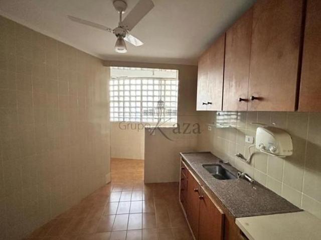Oportunidade Apartamento Jardim São Dimas 2 Dormitórios 96m²
