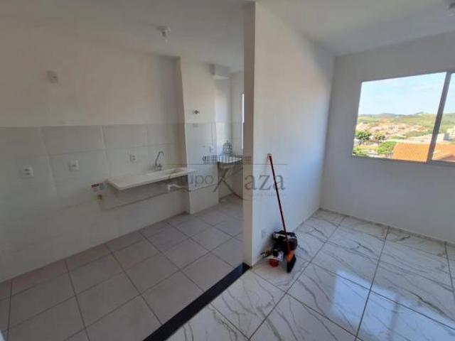 Oportunidade Apartamento Jardim Torrão de Ouro Residencial Campo Di Ravi 2 Dormitórios 43m