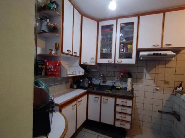 Oportunidade Apartamento Santana Edifício Terras de Santana 2 Dormitórios 64m² Estuda Pe
