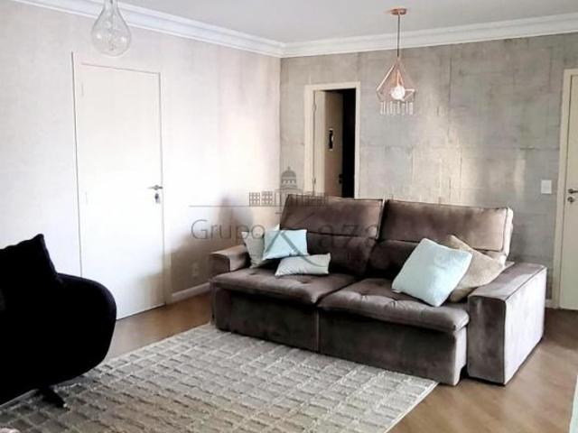 Oportunidade Apartamento Pátio Condomínio Clube Royal Park 3 Dormitórios 125m² Estuda Pe