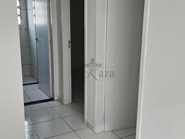 Oportunidade Apartamento Padrão Residencial Santa Inês Bairro do Colonia Jacareí 2 dormitó